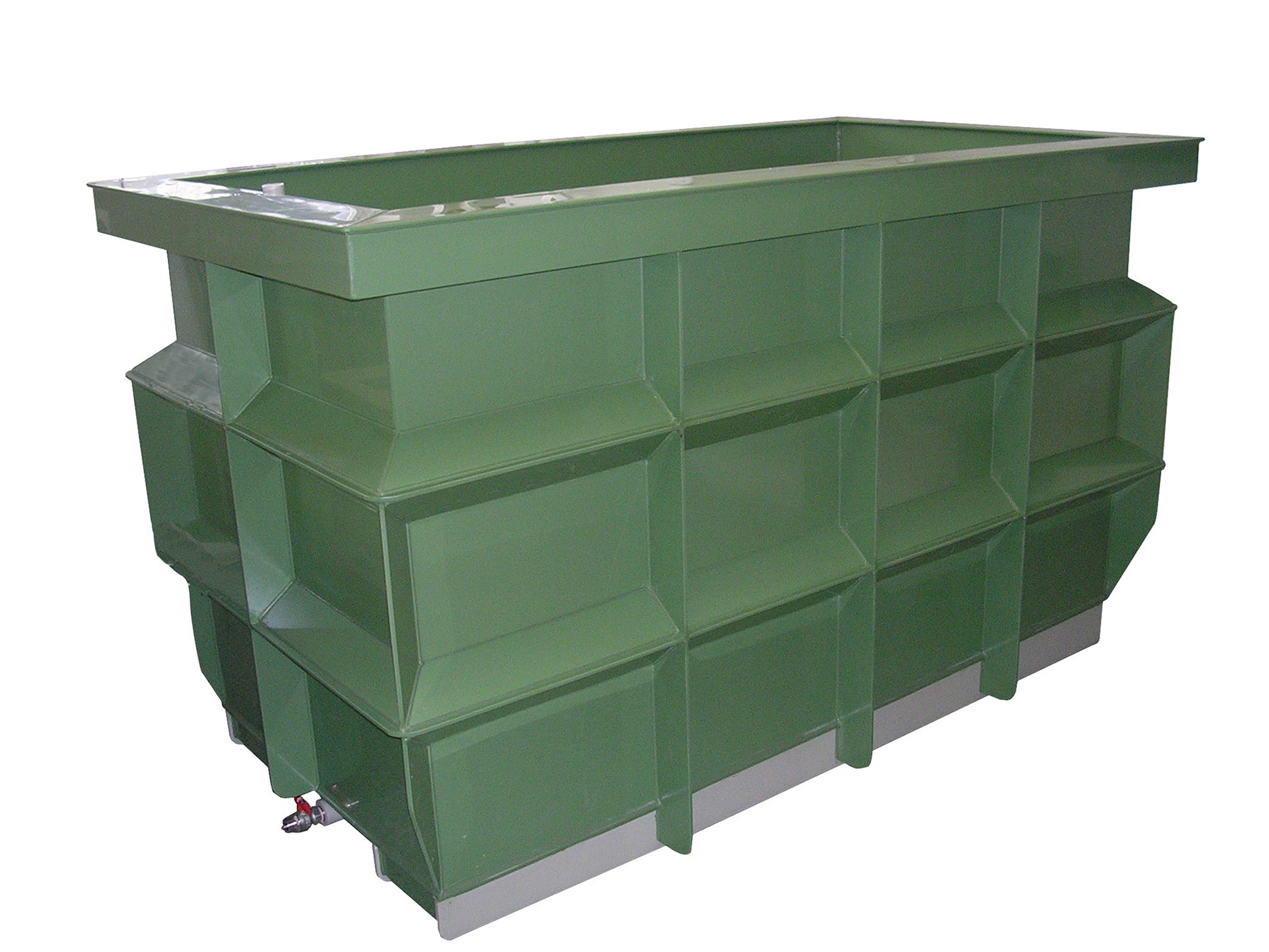 Individuelle PE-Behälter / PE-Wannen bis 15 m³: Steinheimer Tankhandel